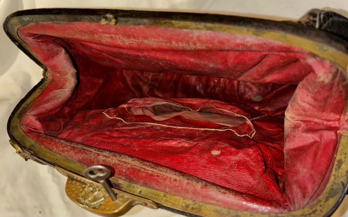Civil War Period Leather Satchel Id’d to a Connecticut Citizen – Perry ...